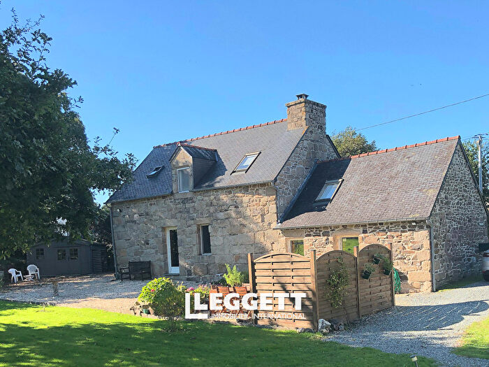 Maison à vendre - Locarn - 8 pièces - 4 chambres