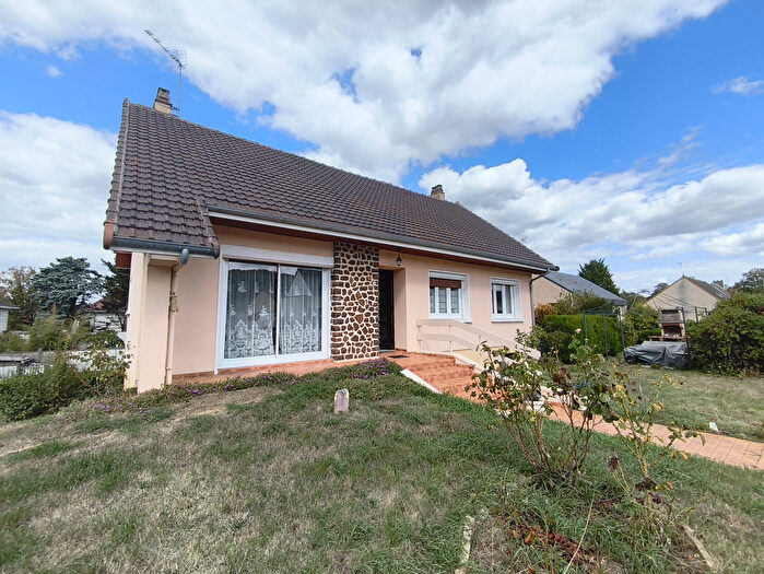 Maison 4 pièces à Lombron, à vendre