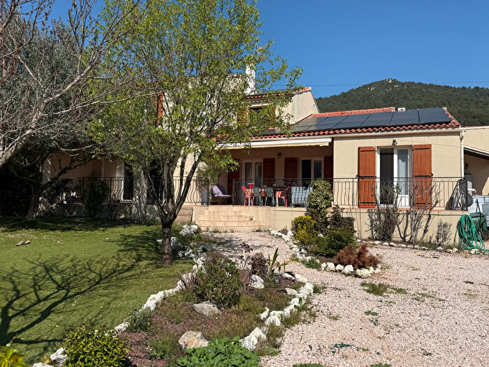 Maison à vendre - Signes - 6 pièces - 5 chambres