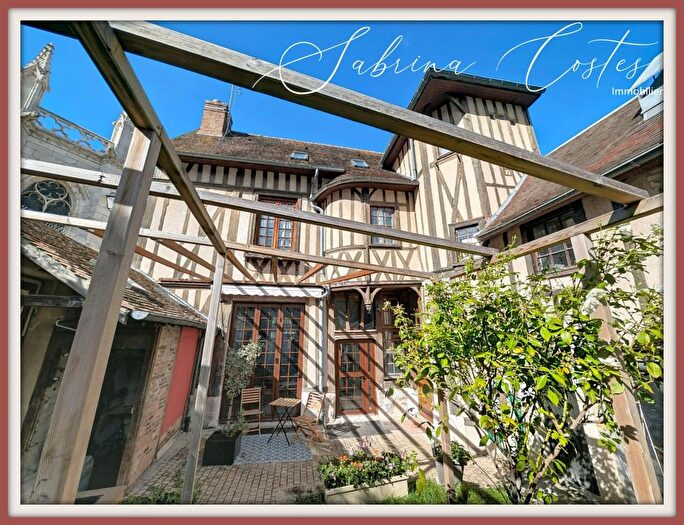 Vernon, Centre-ville - Maison 8 pièces à vendre
