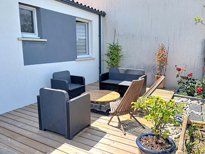 Maison 4 pièces à Saint-Jean-de-Liversay, à vendre