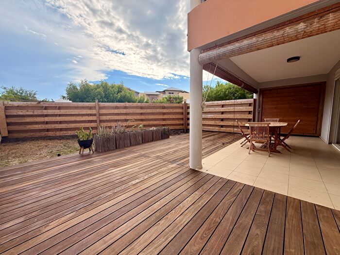 Appartement 4 pièces à Saint-Paul, Saint-Gilles les Bains, à vendre