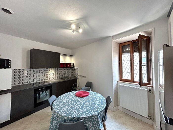 Appartement 4 pièces à Saint-Ferréol, à louer