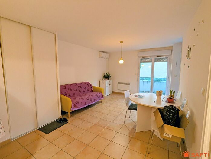 Appartement à vendre - Nîmes, Terres de Rouvière, LEau Bouillie - 2 pièces - 1 chambre
