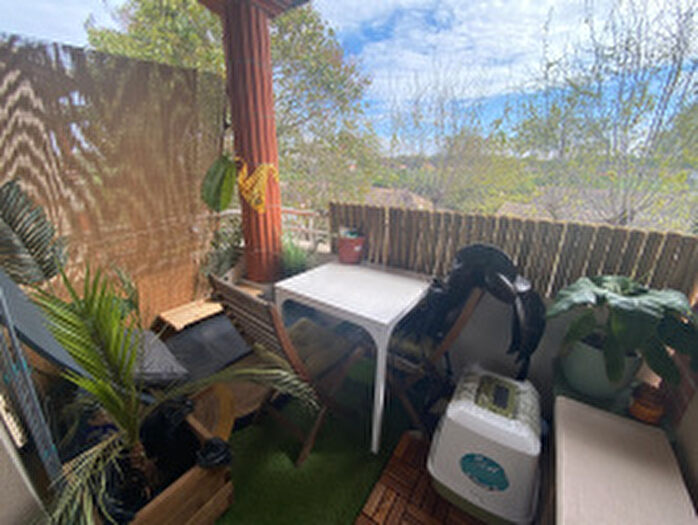 Appartement à vendre - Seilh - 2 pièces - 1 chambre