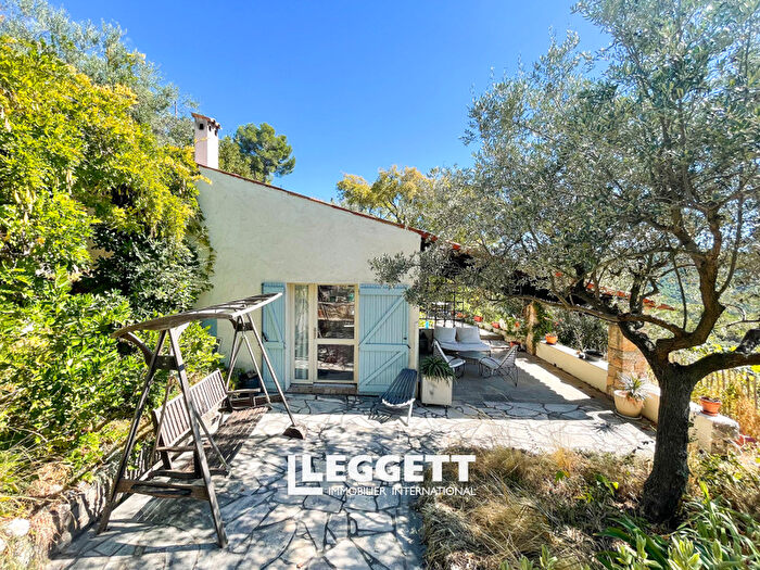 Maison à vendre - Claviers - 4 pièces - 3 chambres