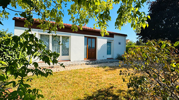 Maison à vendre - La Roche-sur-Yon, Pyramides, Jean-Yole - 4 pièces - 2 chambres
