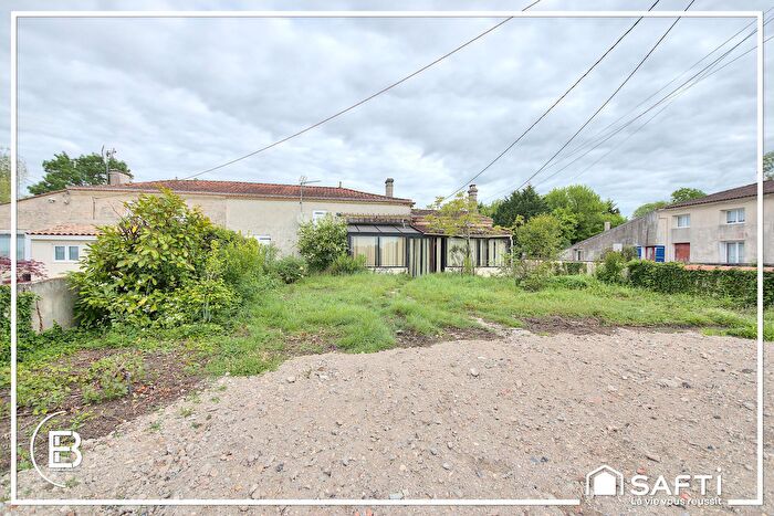 Maison 4 pièces à Saint-Androny, à vendre