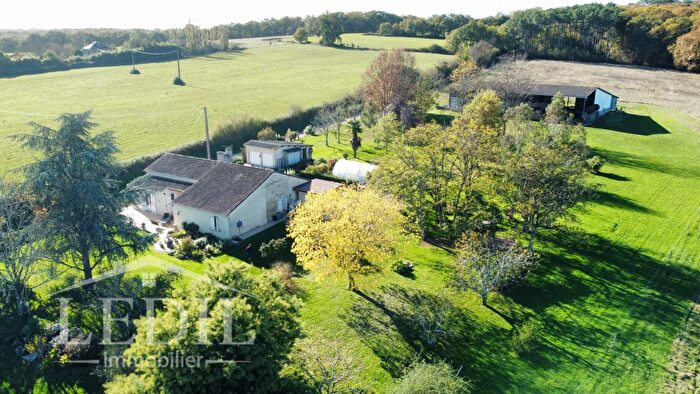 Moncrabeau : Maison 4 pièces à vendre