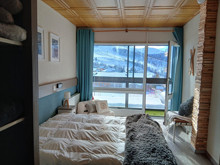 Appartement à vendre - Saint-François-Longchamp - 2 pièces - 1 chambre