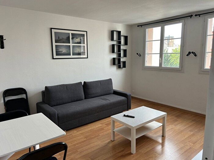 Appartement à louer - Petit Colombes-Charles de Gaulle - 2 pièces - 1 chambre