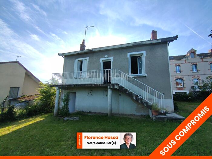 La Guiche : Maison 3 pièces à vendre