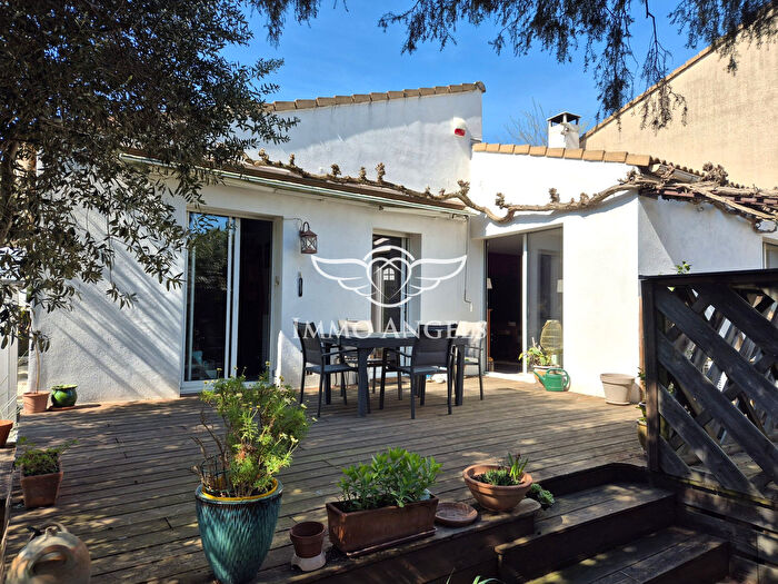 Maison à vendre - Nîmes, Castanet - 5 pièces - 4 chambres