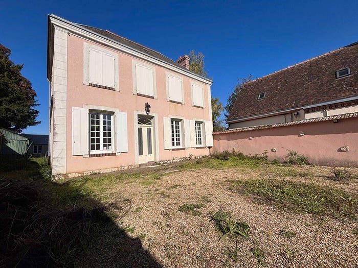 Maison 6 pièces à louer - Meslay-le-Vidame