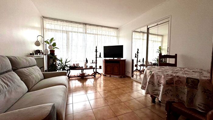 Appartement à vendre - Livry-Gargan, Centre-ville - 4 pièces - 3 chambres