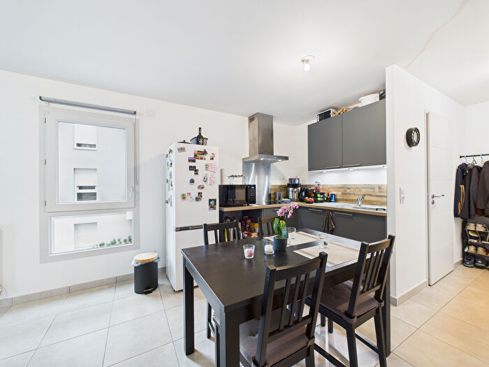 Appartement à vendre - La Ravoire - 2 pièces - 1 chambre