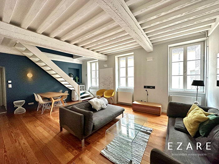 Appartement à vendre - Beaune, Centre-ville - 4 pièces - 2 chambres