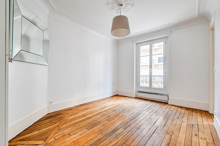 Appartement 2 pièces à Paris 18ème, Jules Joffrin, à vendre