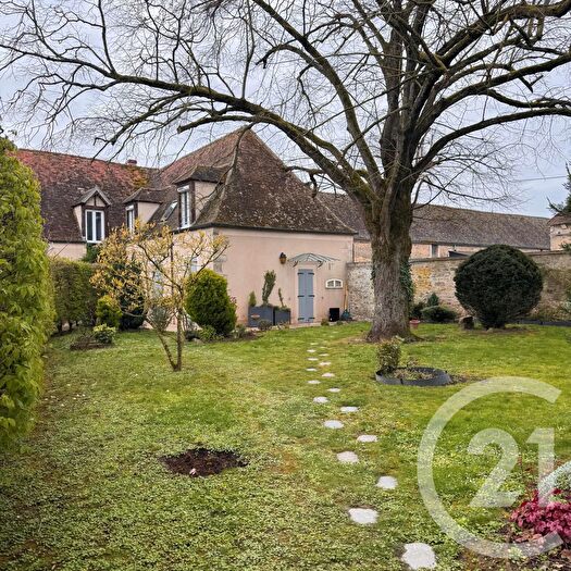 Maison à louer - Crisenoy - 5 pièces - 3 chambres