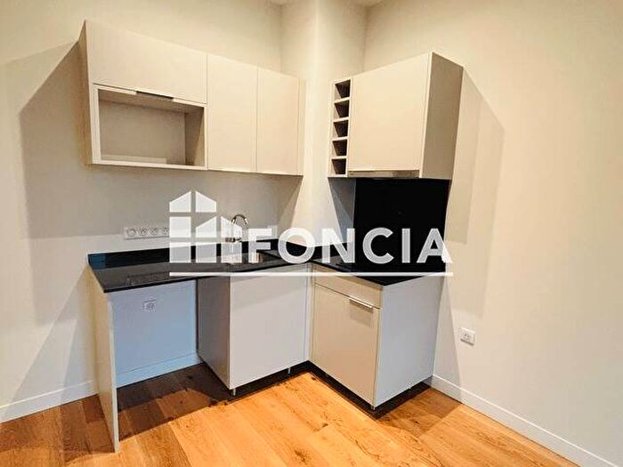 Appartement à louer - Centre Ville-Fin de la Guerre, Tourcoing - 2 pièces - 1 chambre