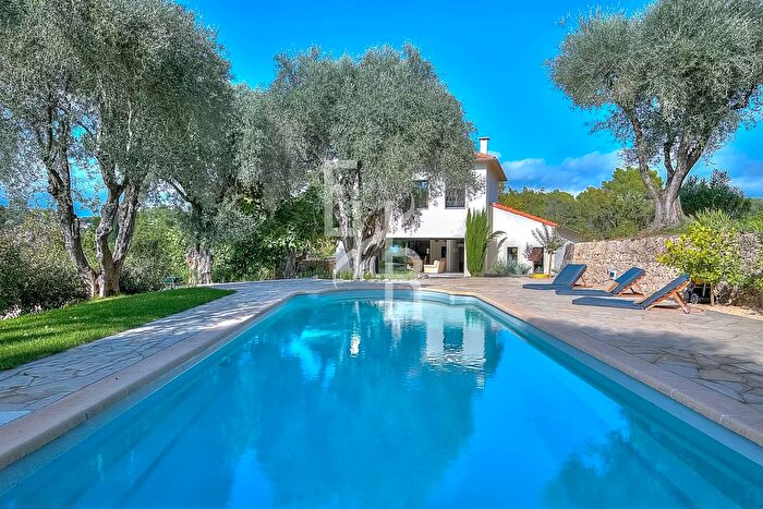 Maison 7 pièces à Mougins, Font Neuve, Saint-Basile, Fontmerle, Nartassière, à vendre