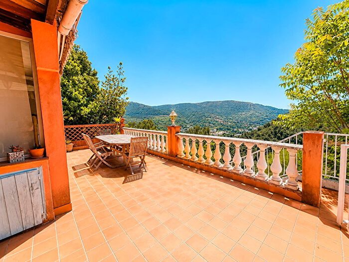 Maison 6 pièces à La Trinité, à vendre