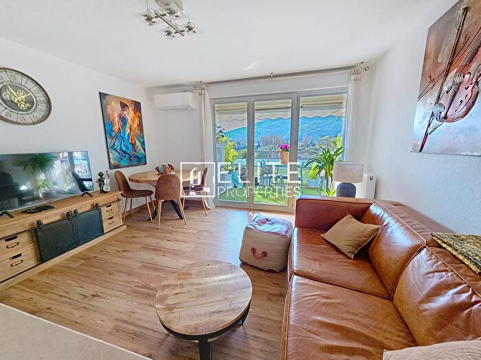 Appartement à vendre - La Roquette-sur-Siagne - 2 pièces - 1 chambre