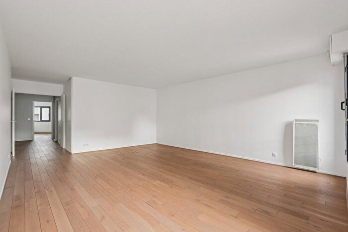 Paris 15ème, Citroën, Boucicaut : Appartement 4 pièces à vendre