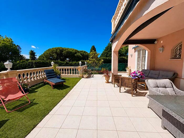 Maison 6 pièces à vendre - Fréjus, Centre-ville