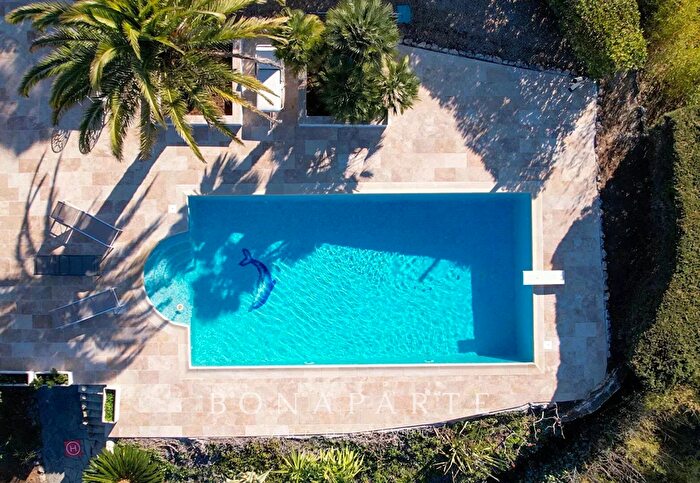 Maison 5 pièces à vendre à Fréjus, La Tour de Mare