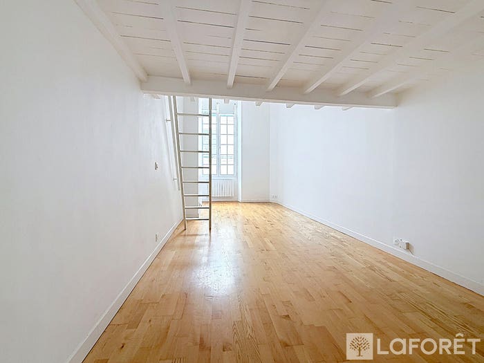 Paris 1er, Saint-Germain, L'Auxerrois : Appartement 1 pièce à vendre