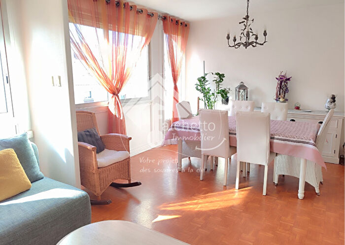 Appartement à vendre - Clermont-Ferrand, Vallières, Sallins, Poncillon - 4 pièces - 3 chambres