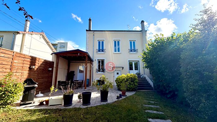 Maison 7 pièces à Le Raincy, Côteaux, à vendre