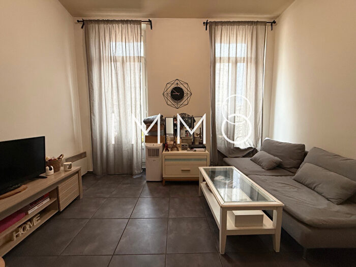 Appartement à vendre - Marseille e , Lodi - 2 pièces - 1 chambre