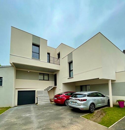 Maison à louer - Val Fleury, Meudon - 4 pièces - 3 chambres