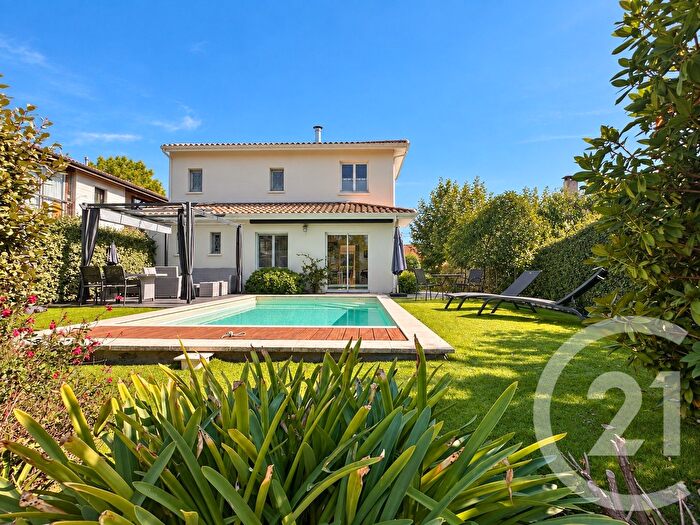 Maison 5 pièces à Andernos-les-Bains, Broustey, Falgouët, à vendre