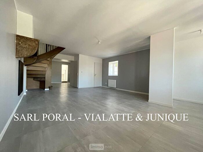 Maison à louer - Neuville-sur-Ain - 4 pièces - 3 chambres