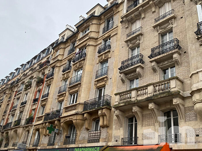 Appartement à vendre - Paris e , La Villette, Porte de Pantin - 4 pièces - 3 chambres