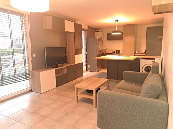 Appartement à louer - La Plaine, Sassenage - 3 pièces - 2 chambres