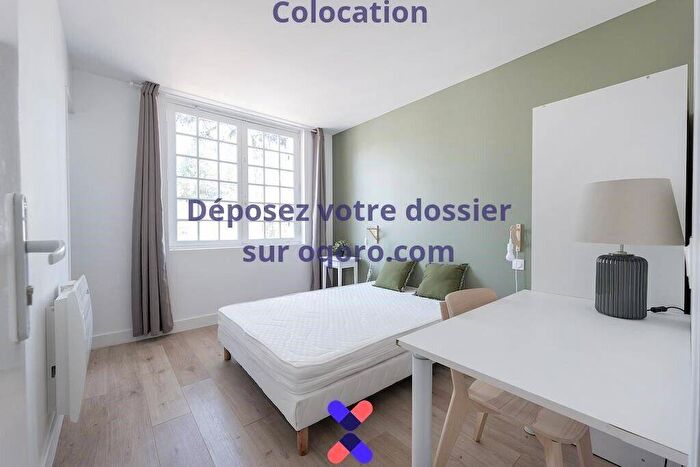 Maison à louer - Plume la Boule-Raba, Talence - 11 pièces - 10 chambres