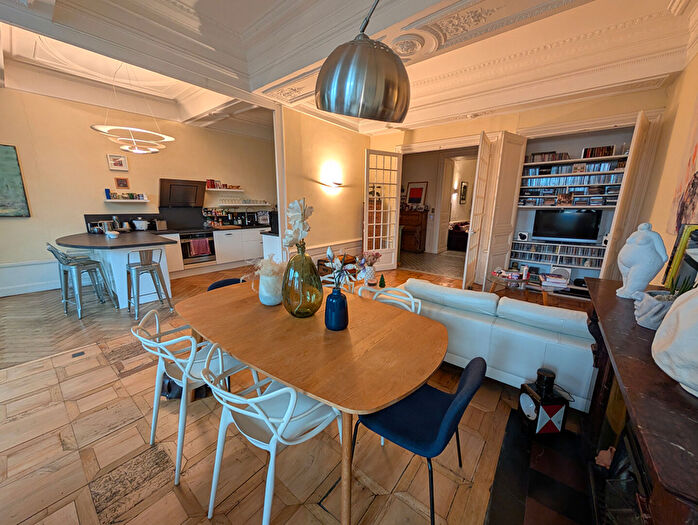 Appartement à vendre - Vienne, Centre-ville - 8 pièces - 5 chambres