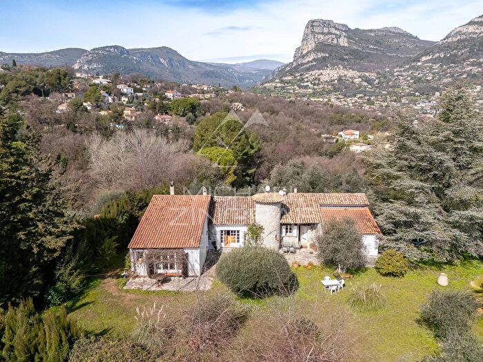 Maison à vendre - La Gaude - 6 pièces - 4 chambres