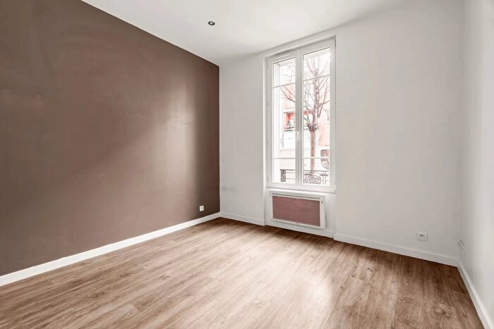 Appartement à vendre - Issy-les-Moulineaux, Centre-ville, Corentin Celton, Les Varennes - 3 pièces - 2 chambres