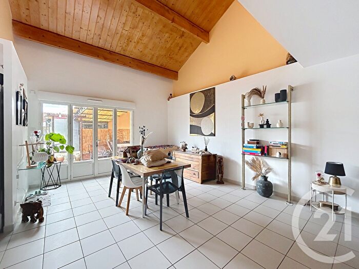 Appartement 5 pièces à louer à Sainte-Savine