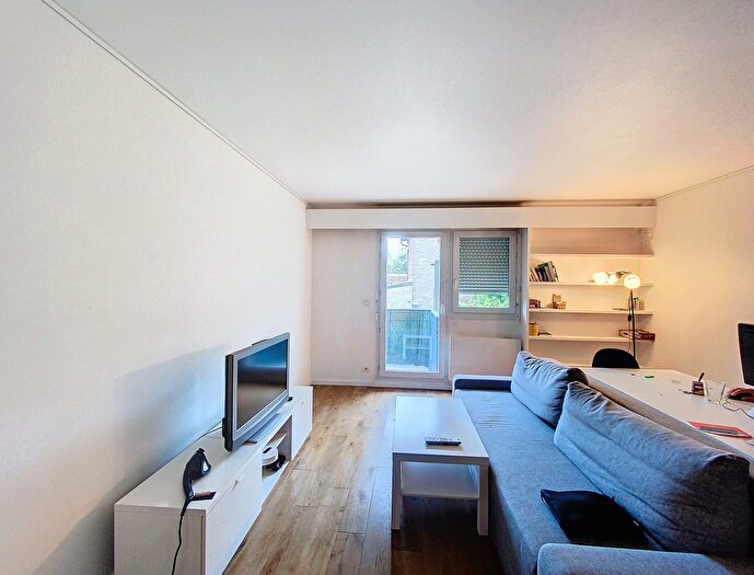 Asnières-sur-Seine : Appartement 2 pièces à louer
