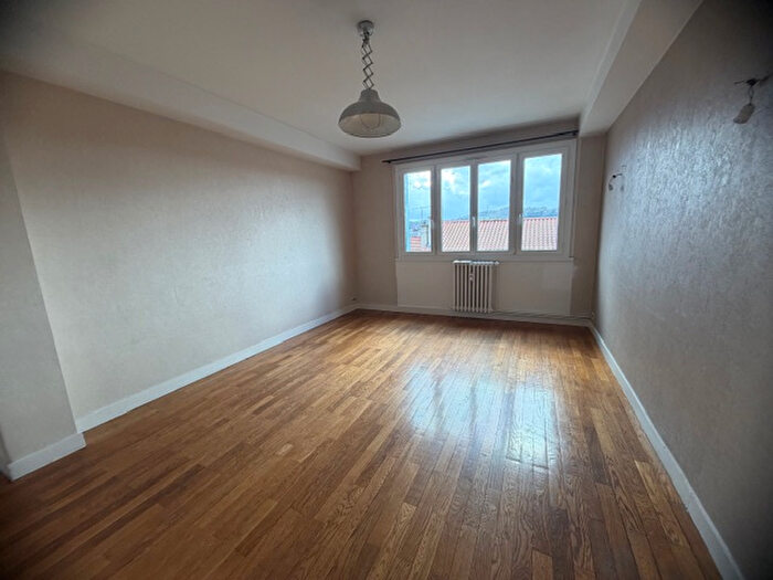 Appartement 4 pièces à vendre - Saint-Étienne, Crêt de Roc