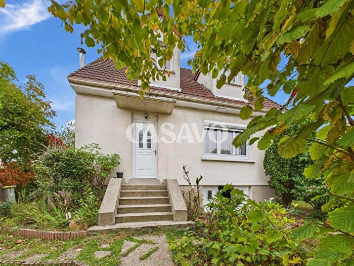 Maison à vendre - Fontenay-le-Fleury, Sables, Démènerie - 8 pièces - 6 chambres