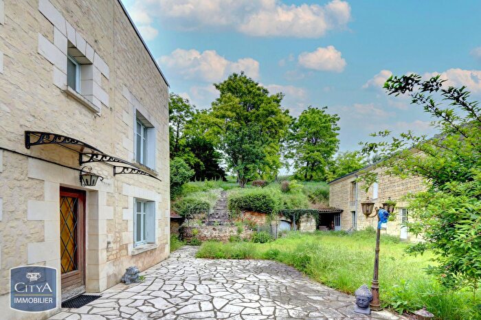 Maison à vendre - La Roche-Clermault - 5 pièces