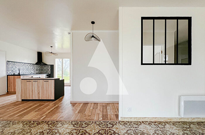 Maison à vendre - Romegoux - 5 pièces - 3 chambres