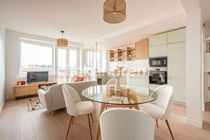 Appartement 4 pièces à Kremlin-Saint Germain, Le Kremlin-Bicêtre, à louer